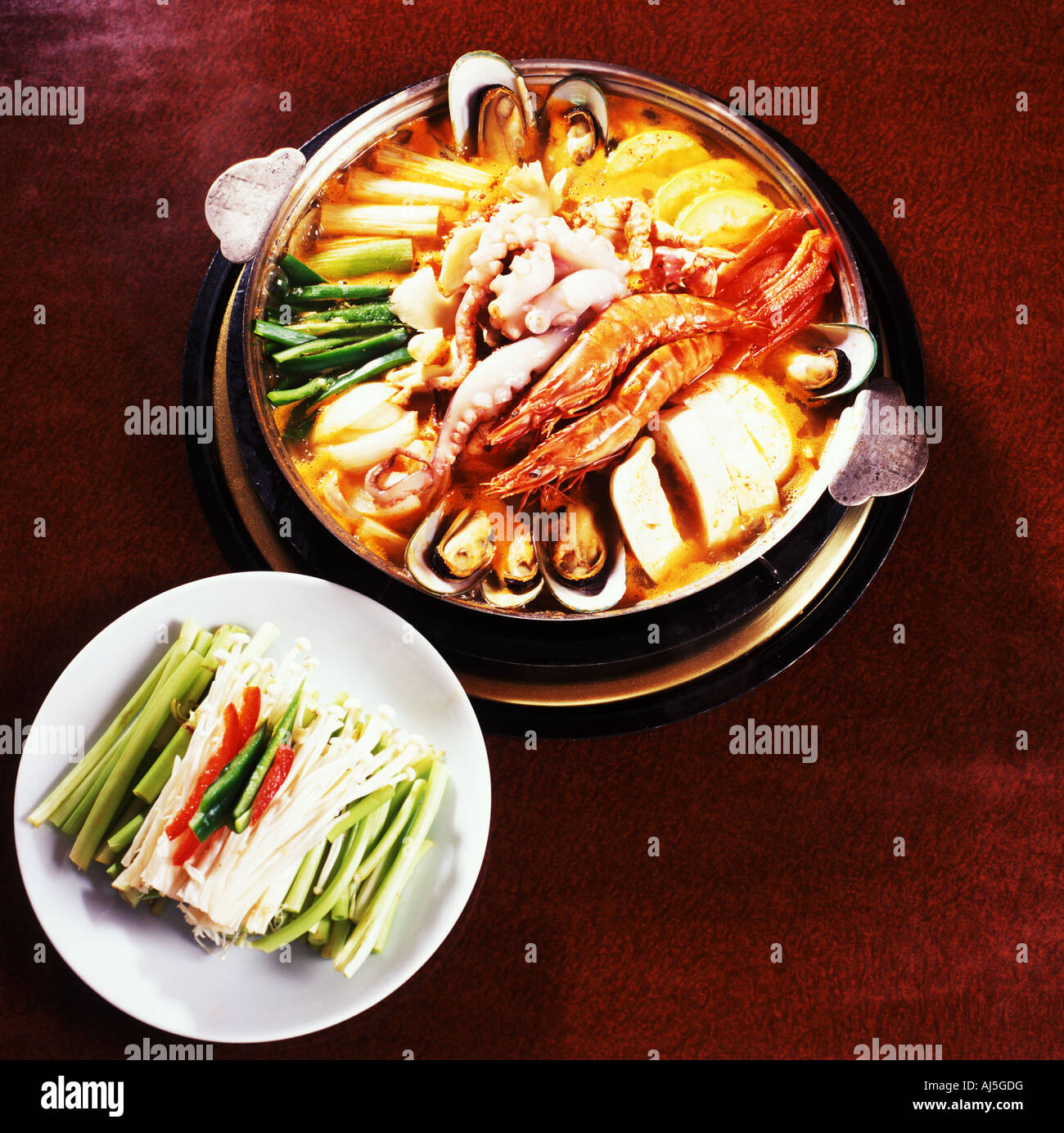 Seafood hotpot hi-res stock photography and images - Alamy