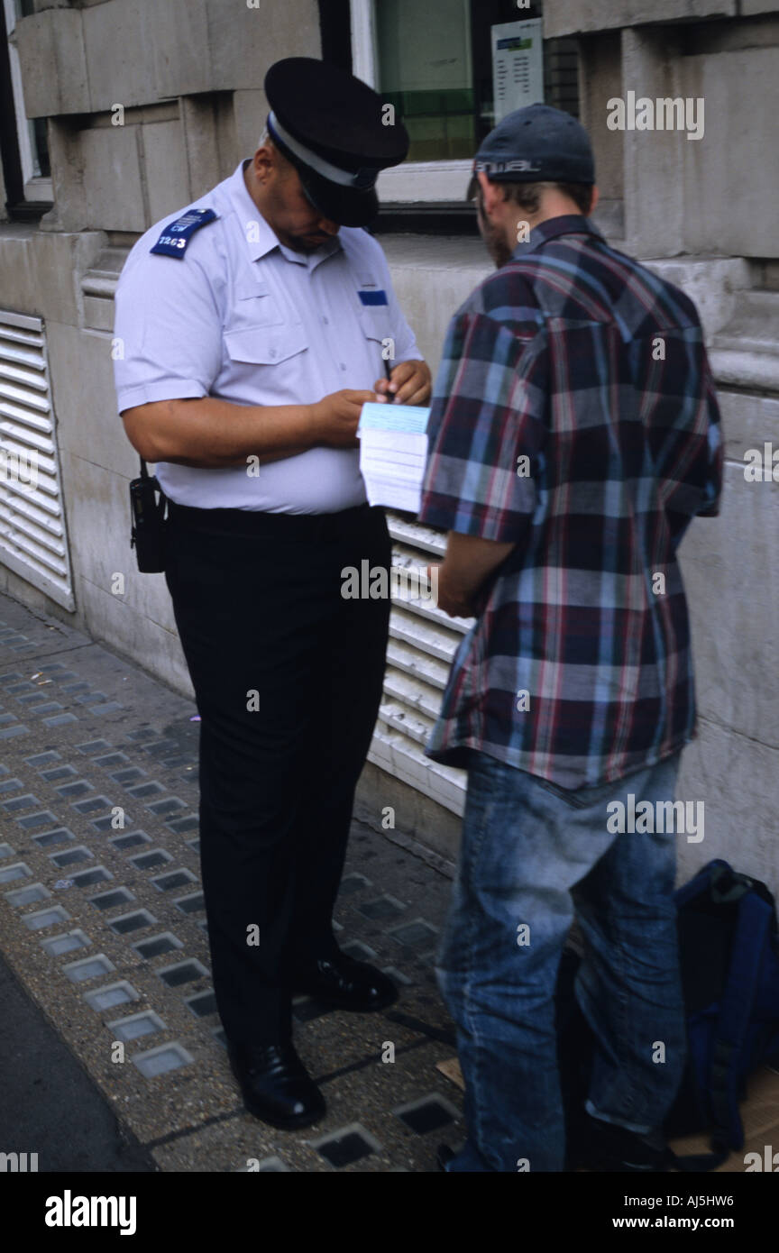 Community Police Officer And Homeless Man London Stock Photo - Alamy