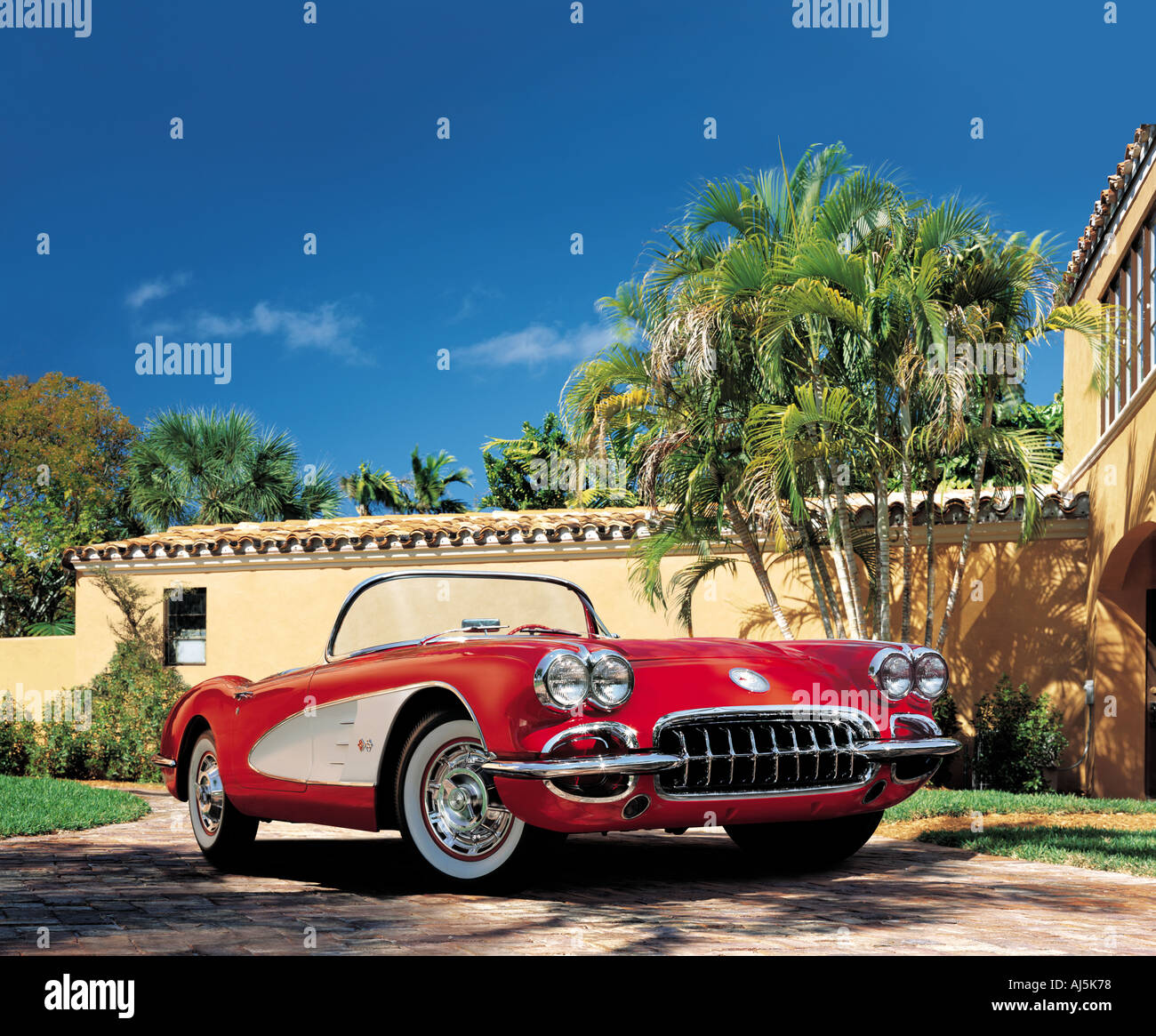 1960s corvette stingray hi-res stock photography and images - Alamy