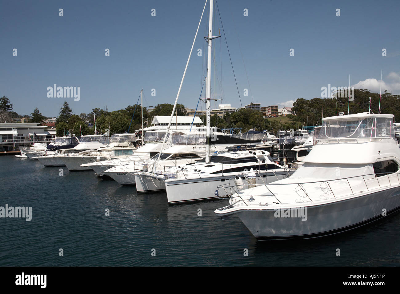 Marina harbour and town of Nelson Bay with boats and cruisers in Port ...
