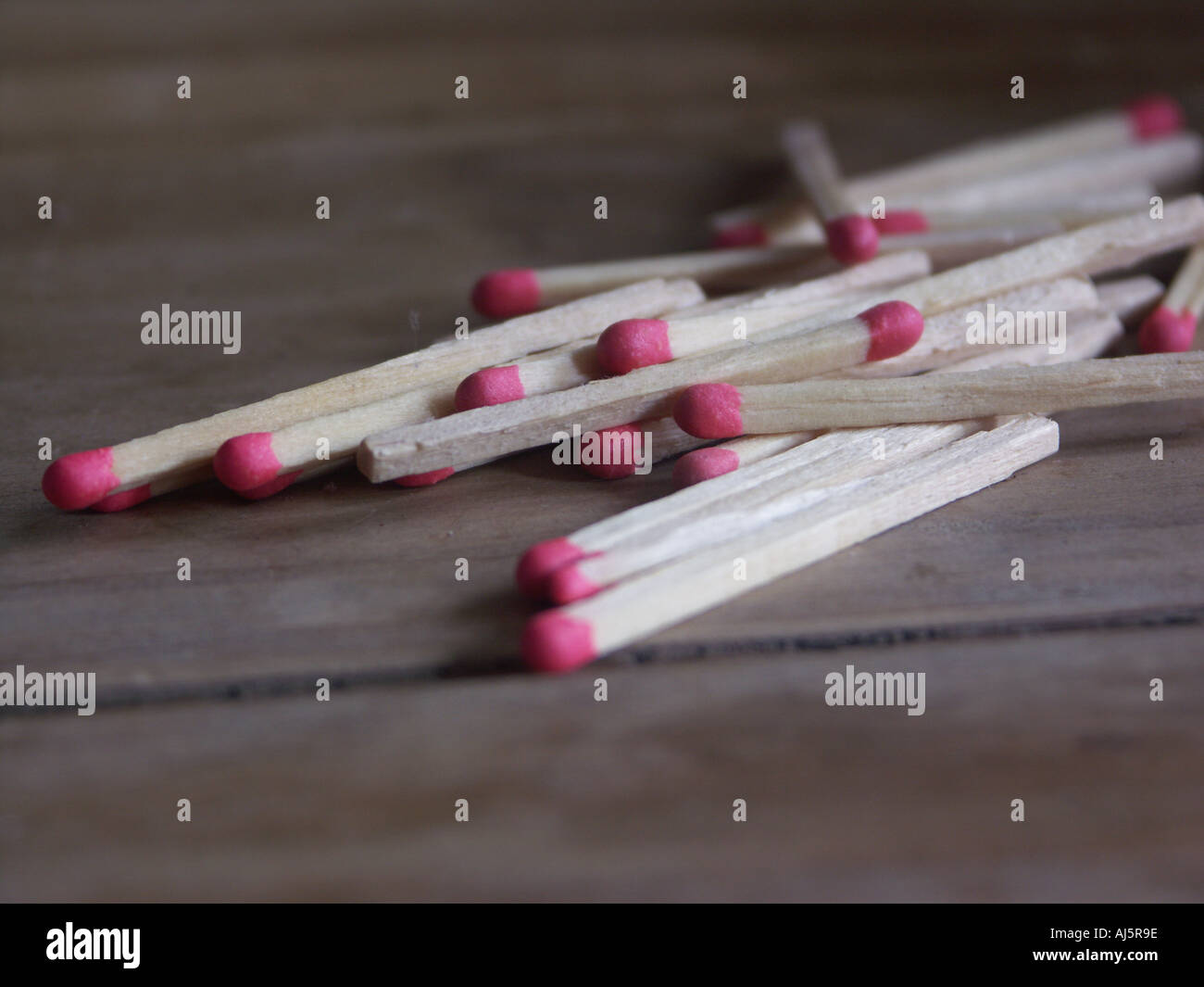Pile of matches table hi-res stock photography and images - Alamy