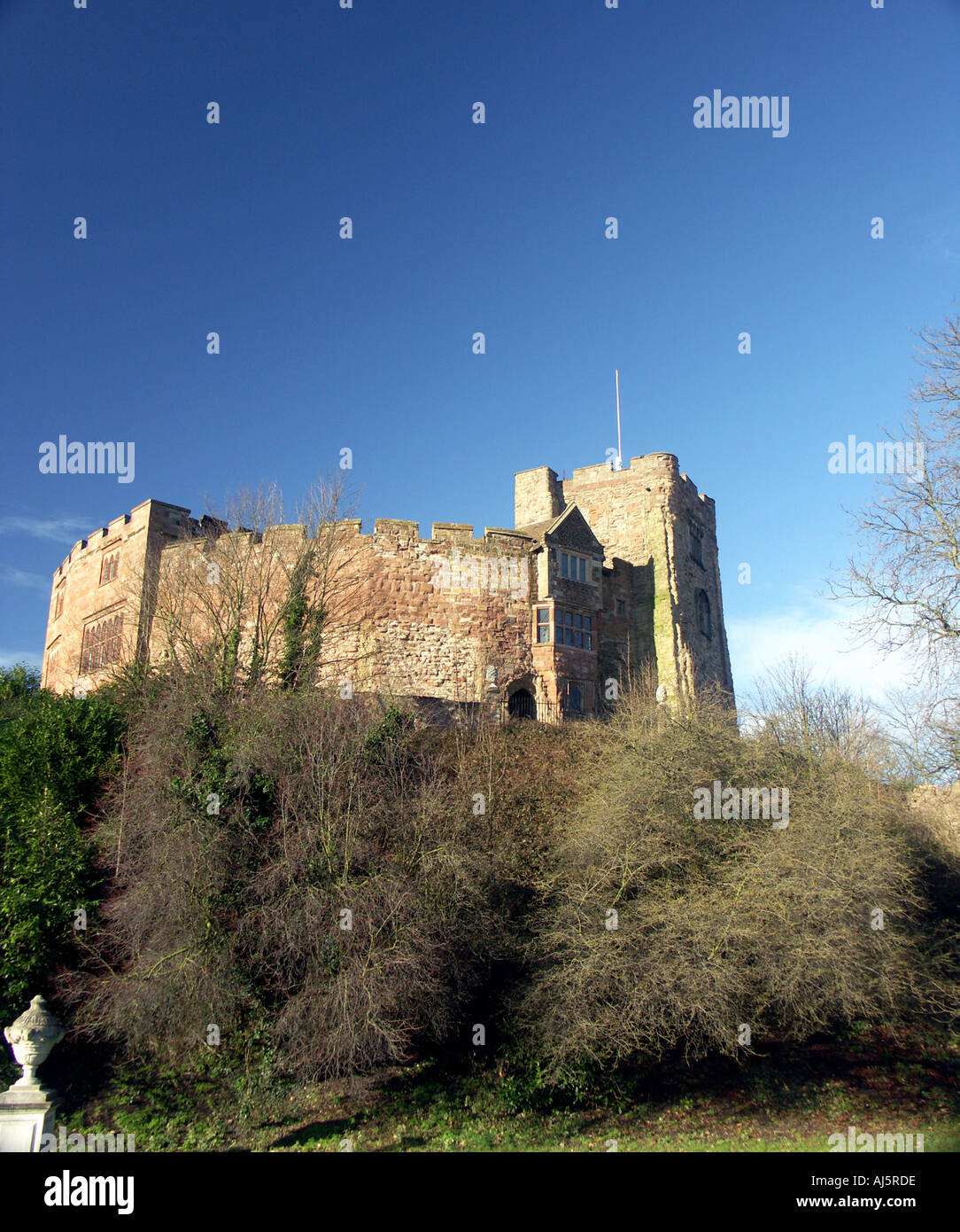 Tamworth castle winter hi-res stock photography and images - Alamy