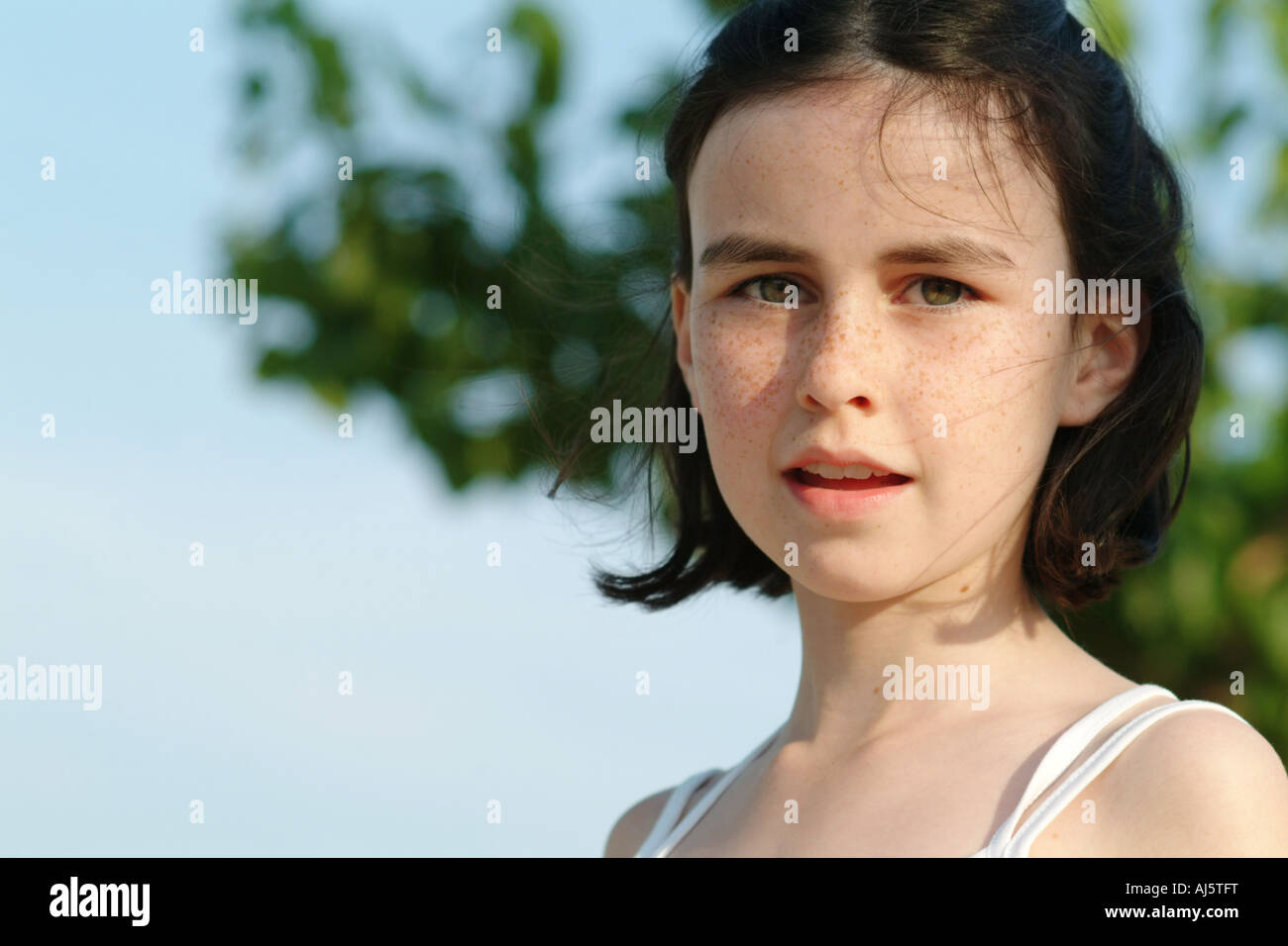 Beautiful natural child in the summer Stock Photo - Alamy