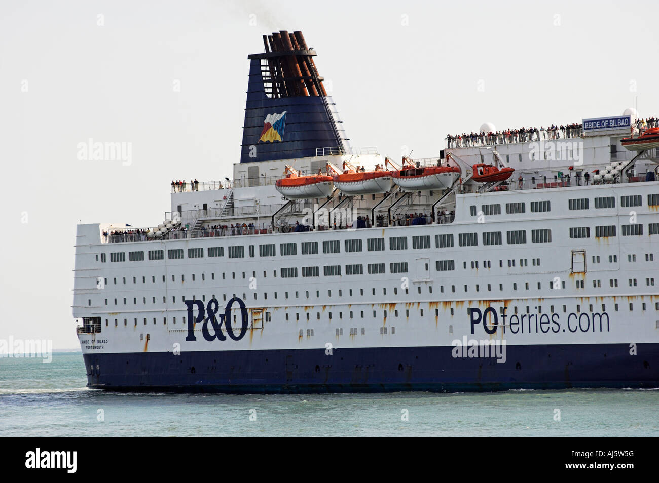 P O ferry Pride of Bilbao with passengers on deck Stock Photo - Alamy