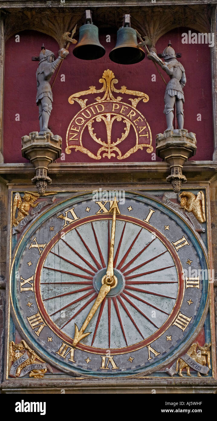 Wells cathedral clock hi-res stock photography and images - Alamy