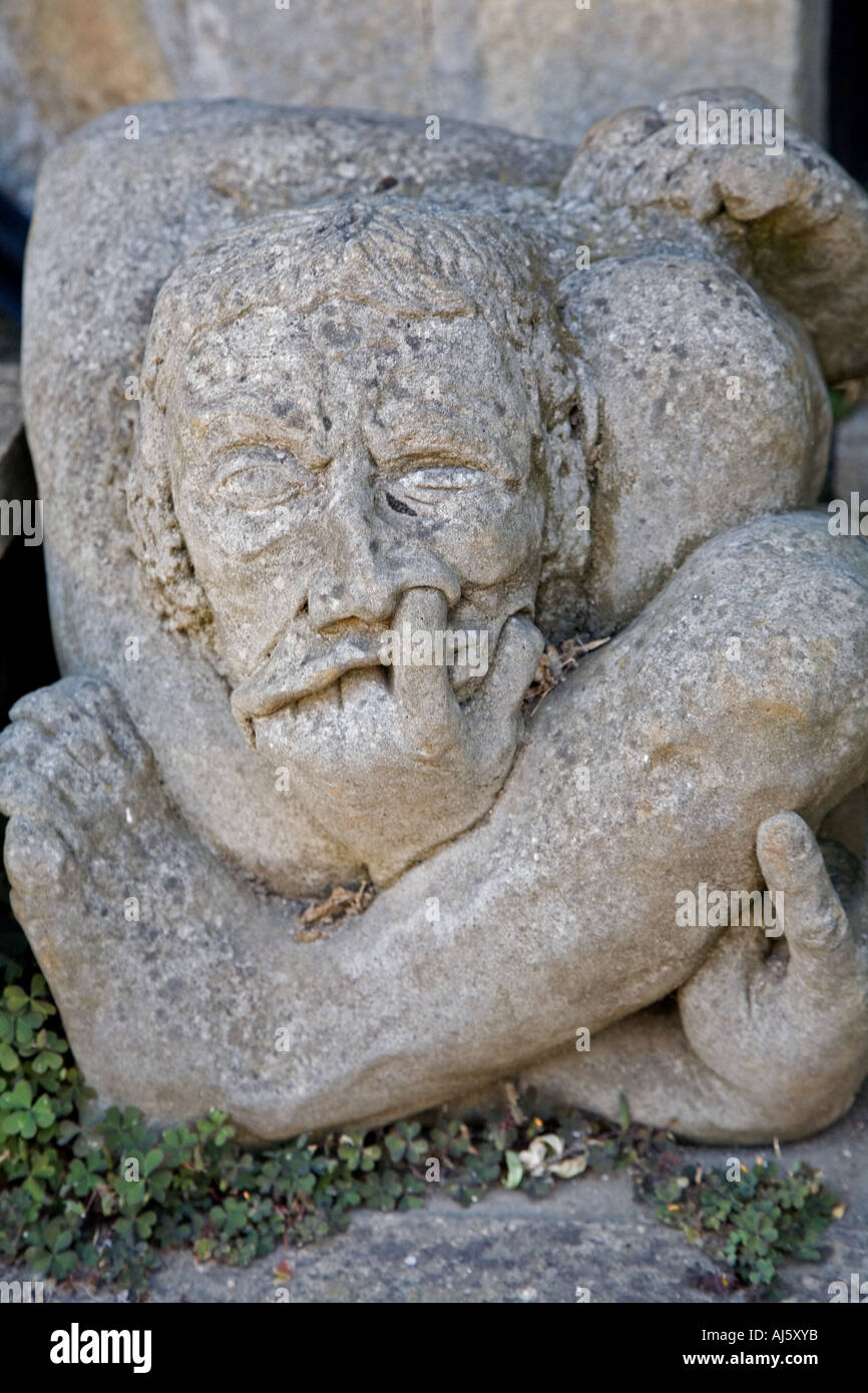 Statue in Chipping Camden village,Cotswold Stock Photo - Alamy