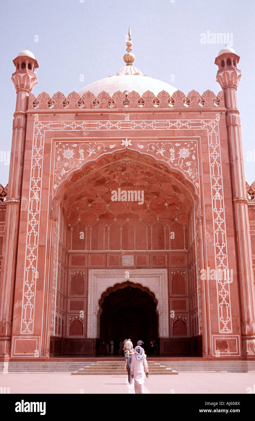 Pakistan Lahore Local Caption Lahore Mosque Stock Photo - Alamy