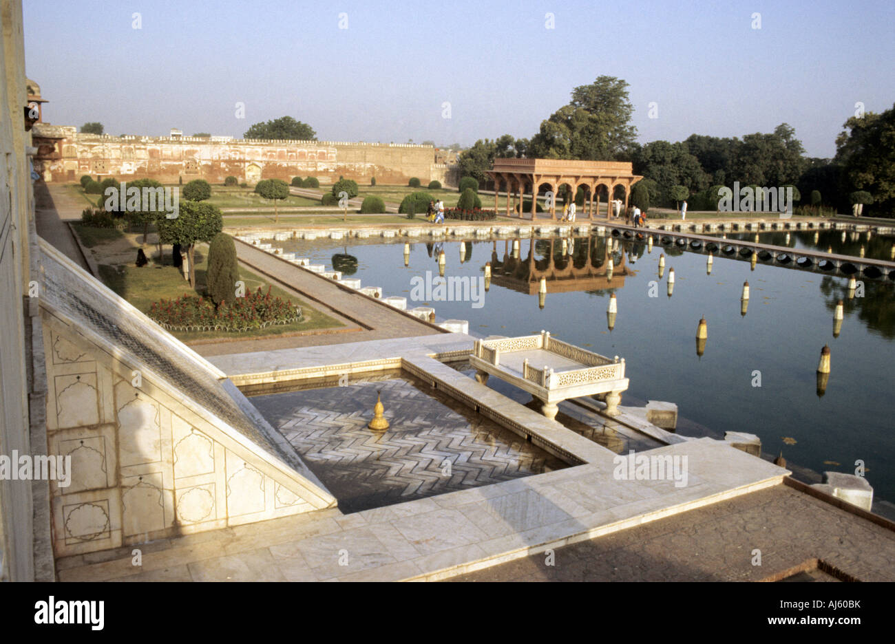 Pakistan Lahore Shalimar Gardens The Fort Stock Photo - Alamy