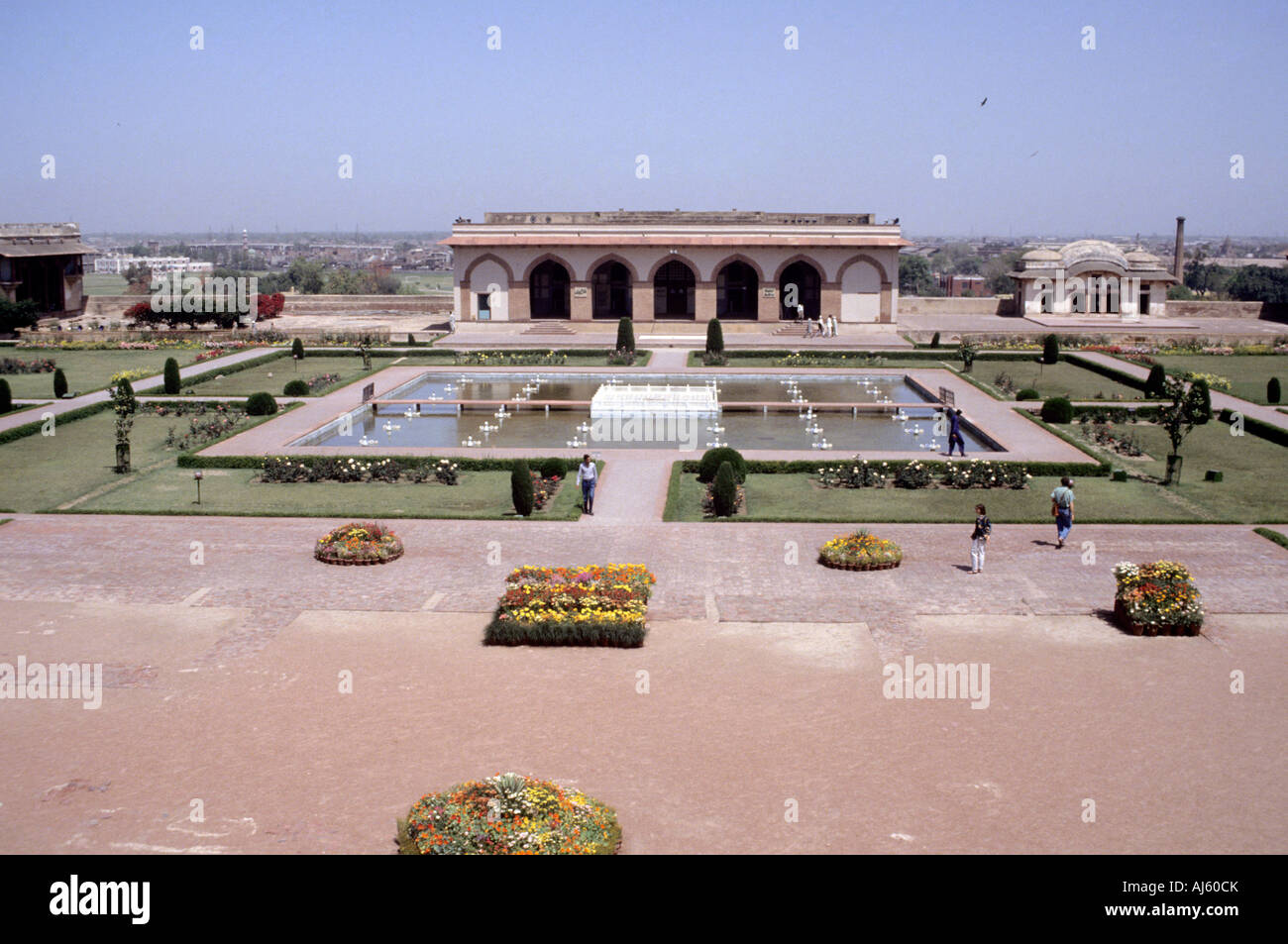 Shalimar gardens lahore, pakistan hi-res stock photography and images ...