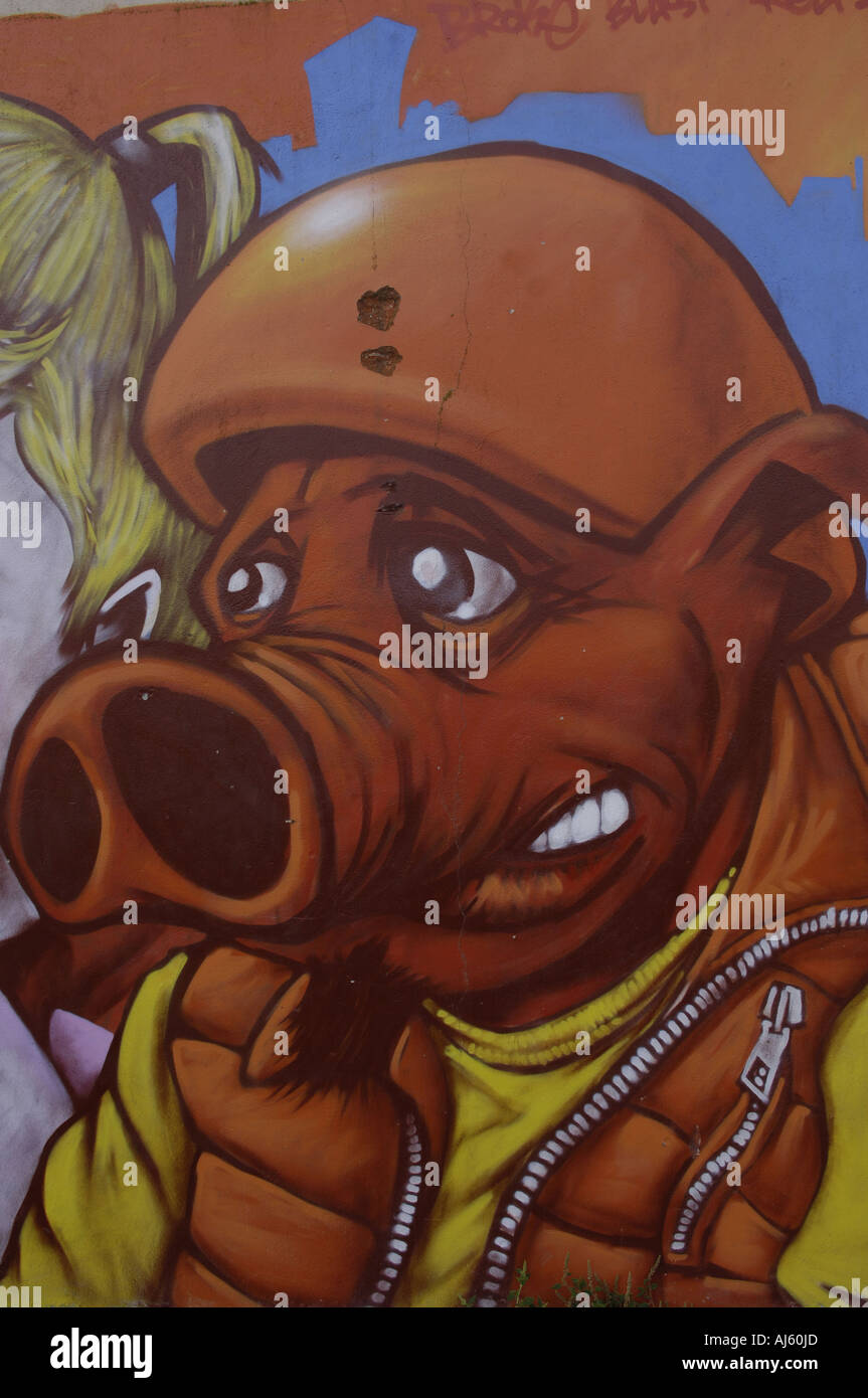 Raffiti urban street art hi-res stock photography and images - Alamy
