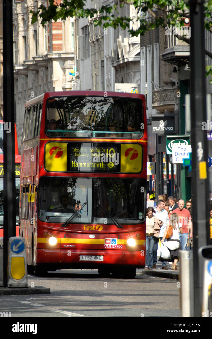 Bus traffic in busy Oxford Street London Stock Photo - Alamy