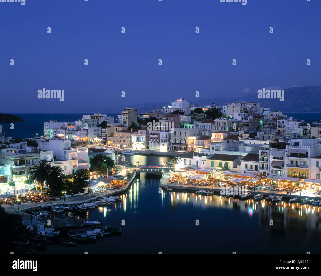 Aghios nikolaos night hi-res stock photography and images - Alamy