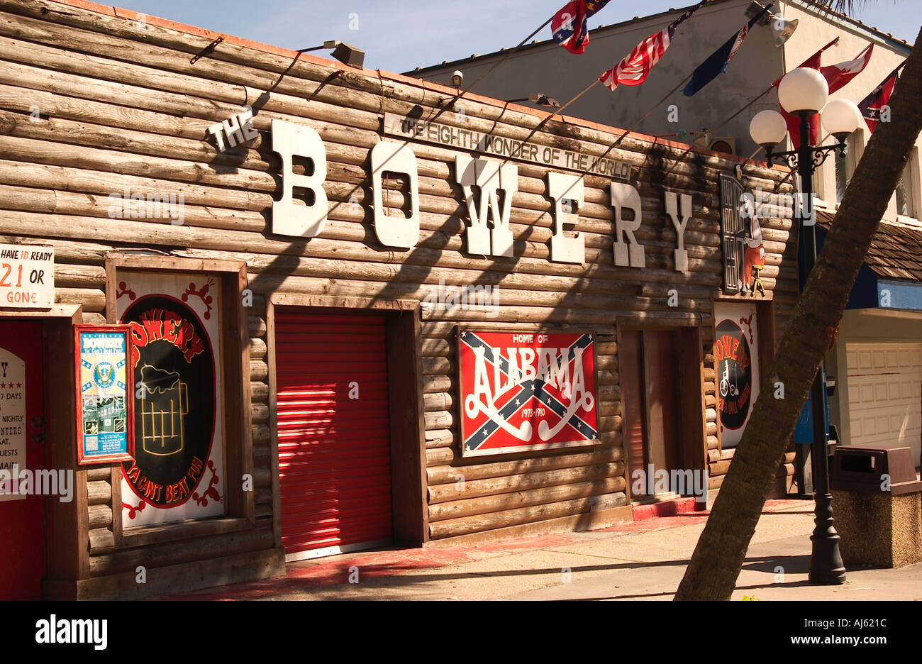 Venue exterior hi-res stock photography and images - Alamy