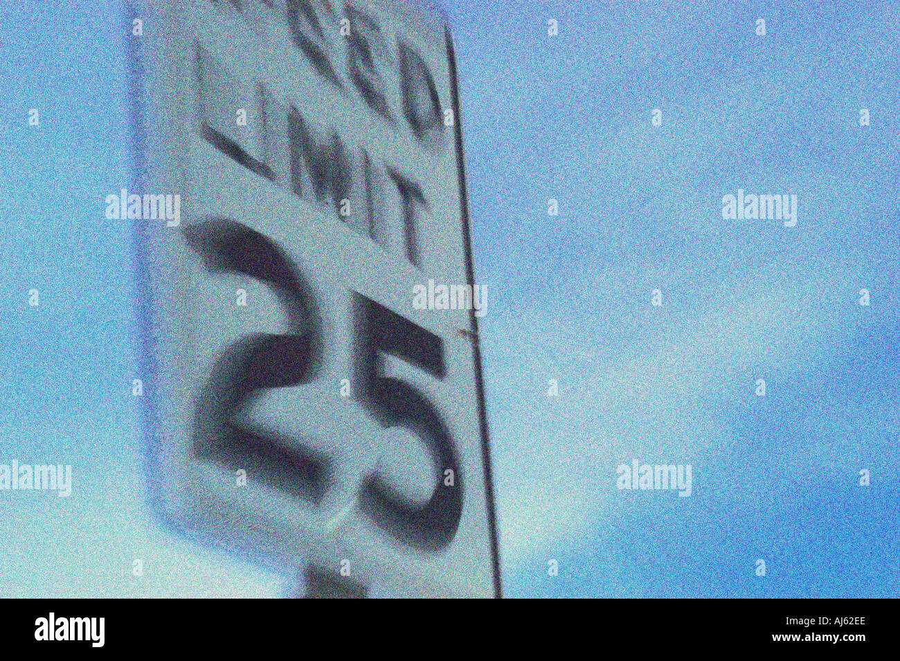 speed limit sign Stock Photo - Alamy