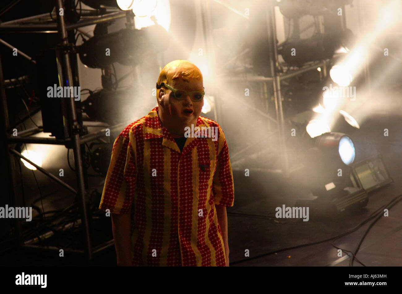 Surrealist group hi-res stock photography and images - Alamy