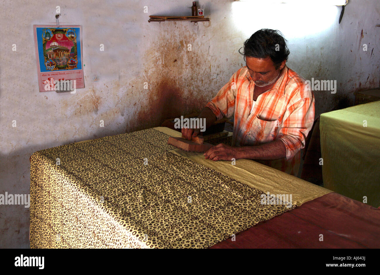 Gujarati fabric High Resolution Stock Photography and Images - Alamy