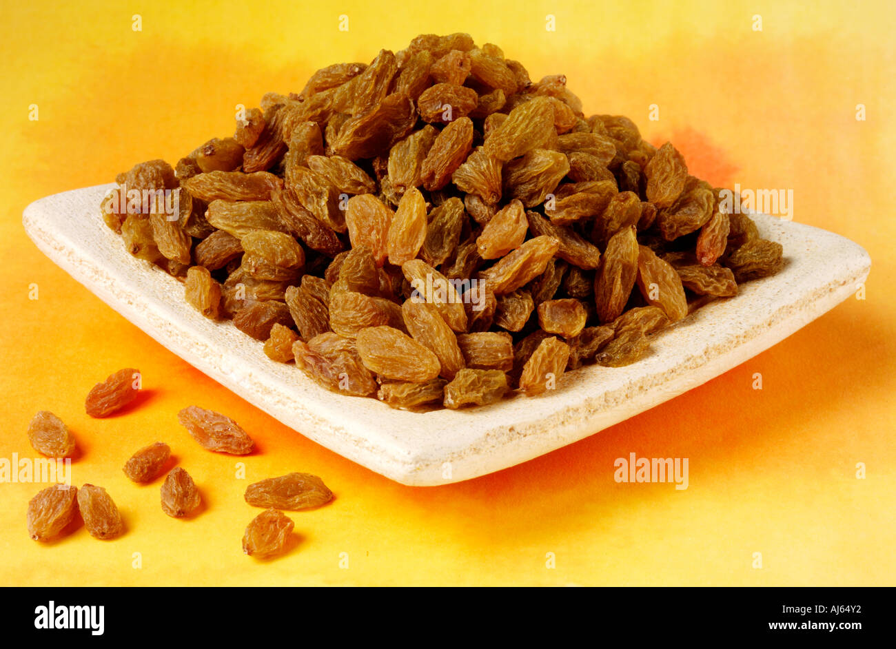 Green raisins hi-res stock photography and images - Alamy