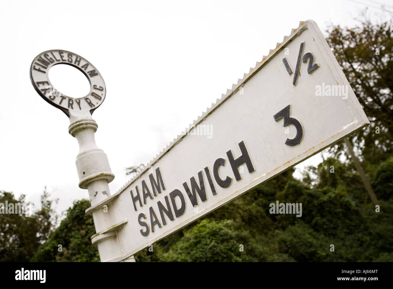 Ham sandwich signpost kent england hi-res stock photography and images ...