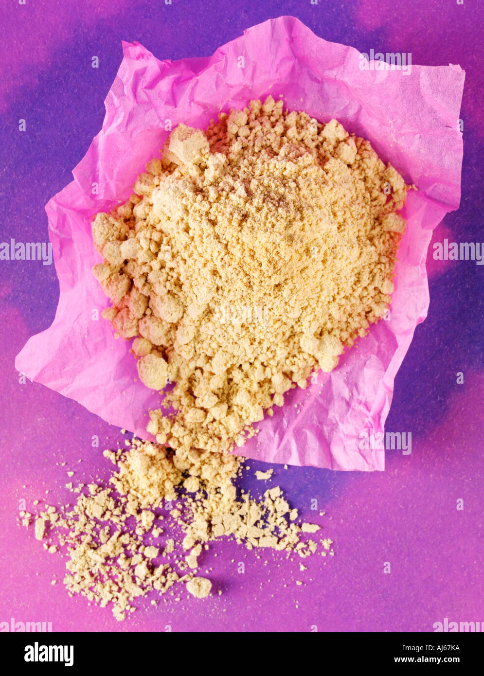 Fenugreek powder hi-res stock photography and images - Alamy