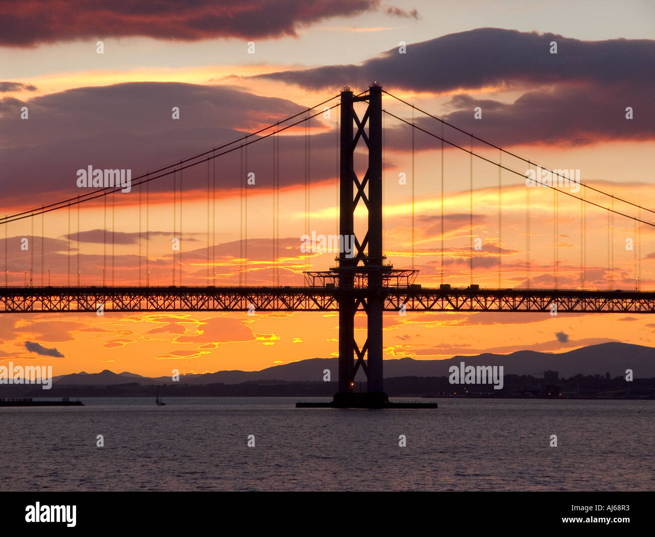 Toll bridge scotland hi-res stock photography and images - Alamy