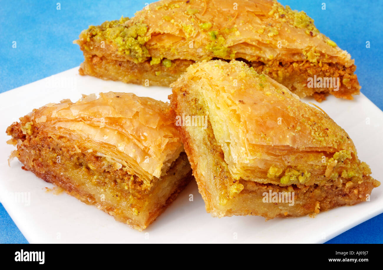 Triangle baklava hi-res stock photography and images - Alamy