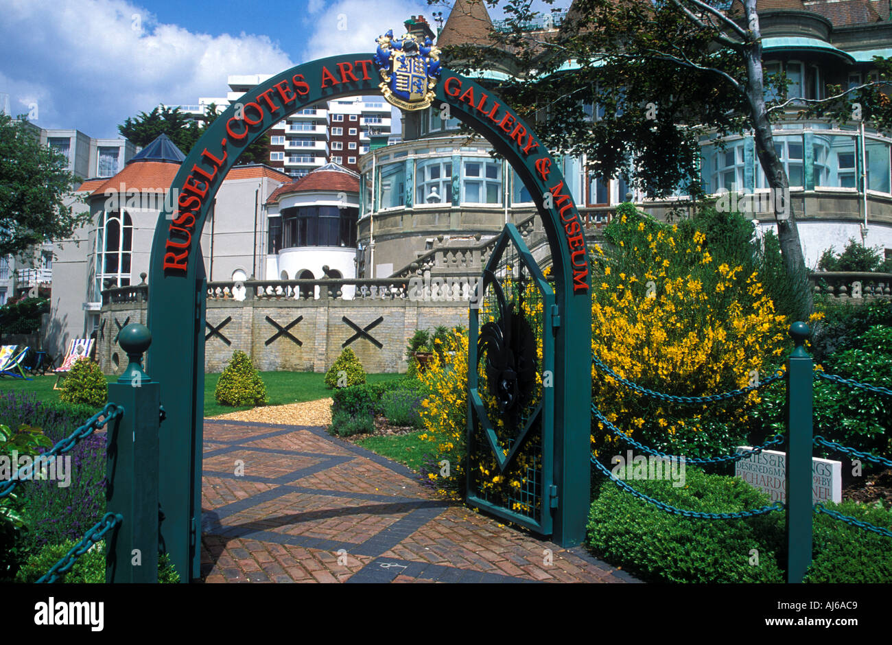 Russell cotes art gallery and museum hi-res stock photography and ...