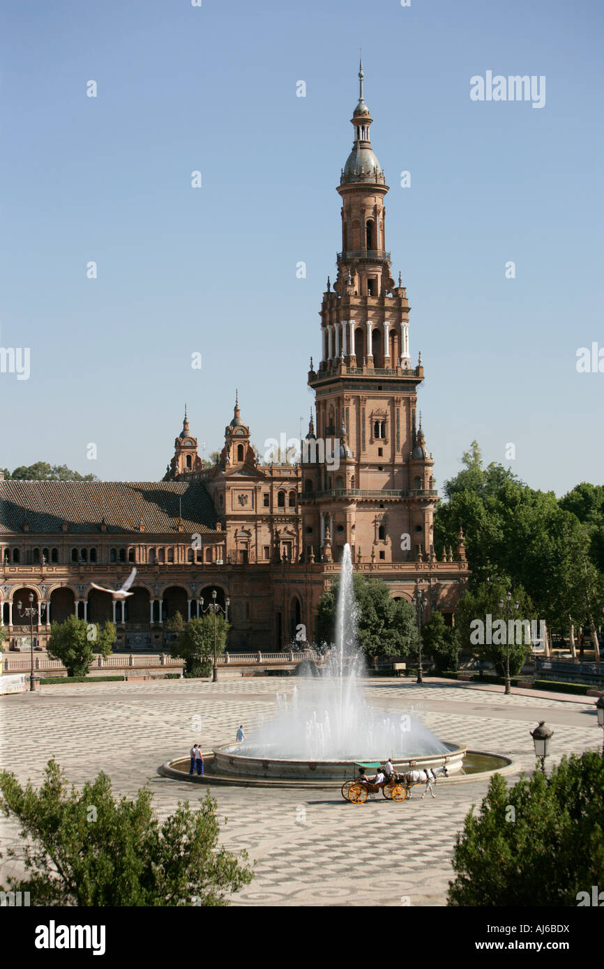 1 of 2 towers at the ends of a long curved building at the Plaza de ...