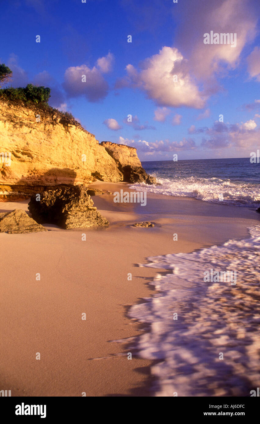 Cupecoy beach st martin hi-res stock photography and images - Alamy