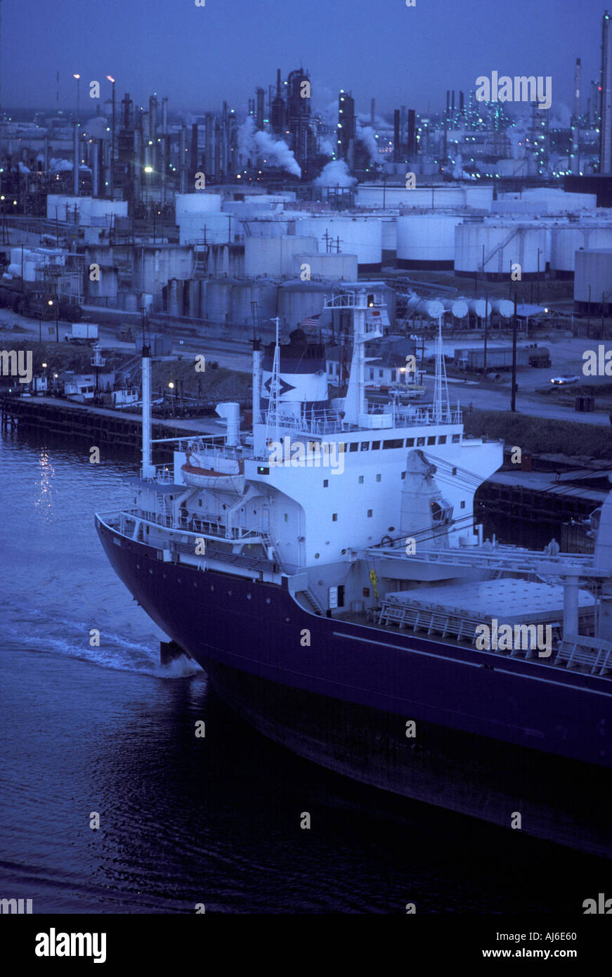 Houston texas oil rig hi-res stock photography and images - Alamy