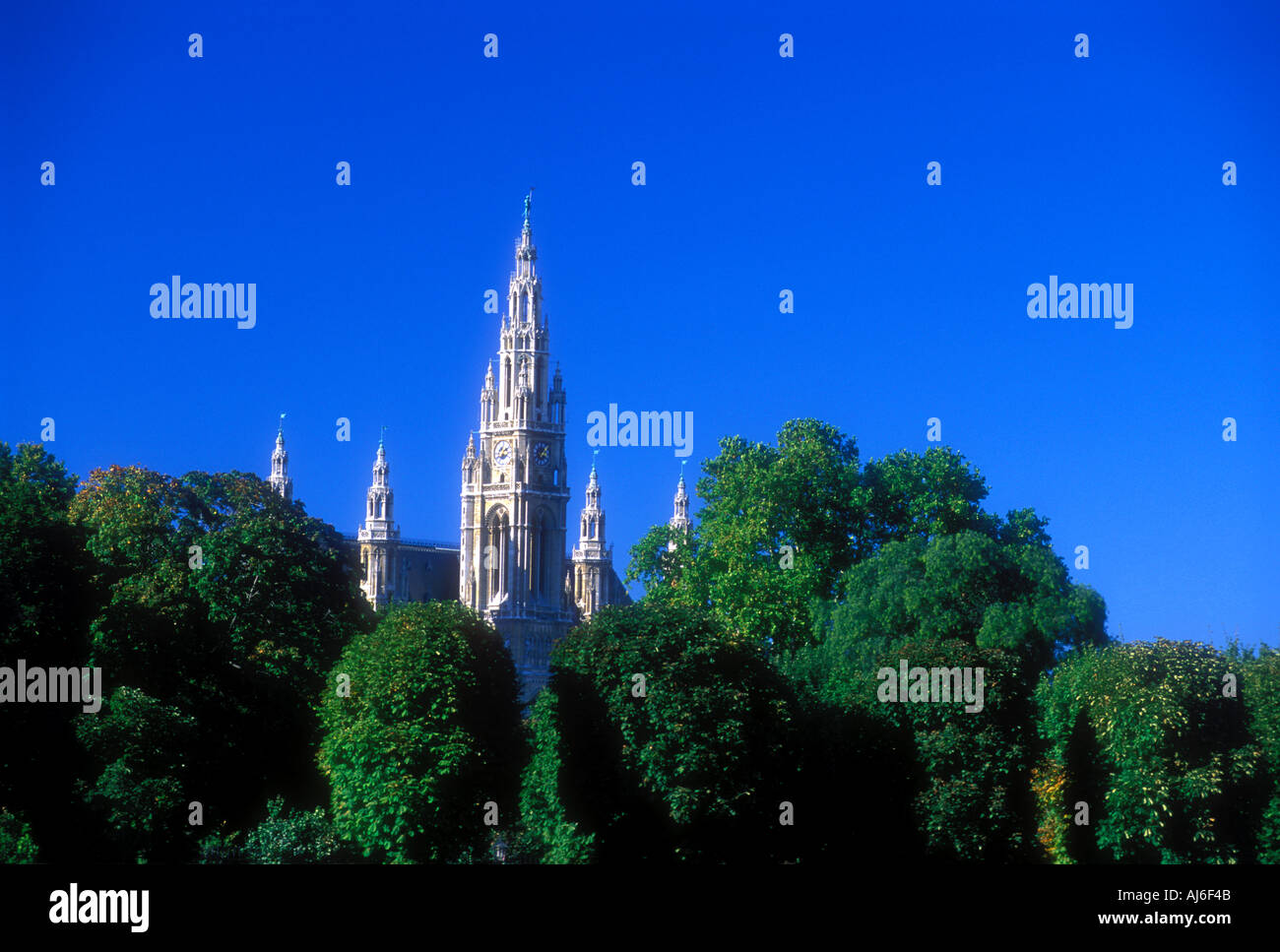 The rathaus hi-res stock photography and images - Alamy