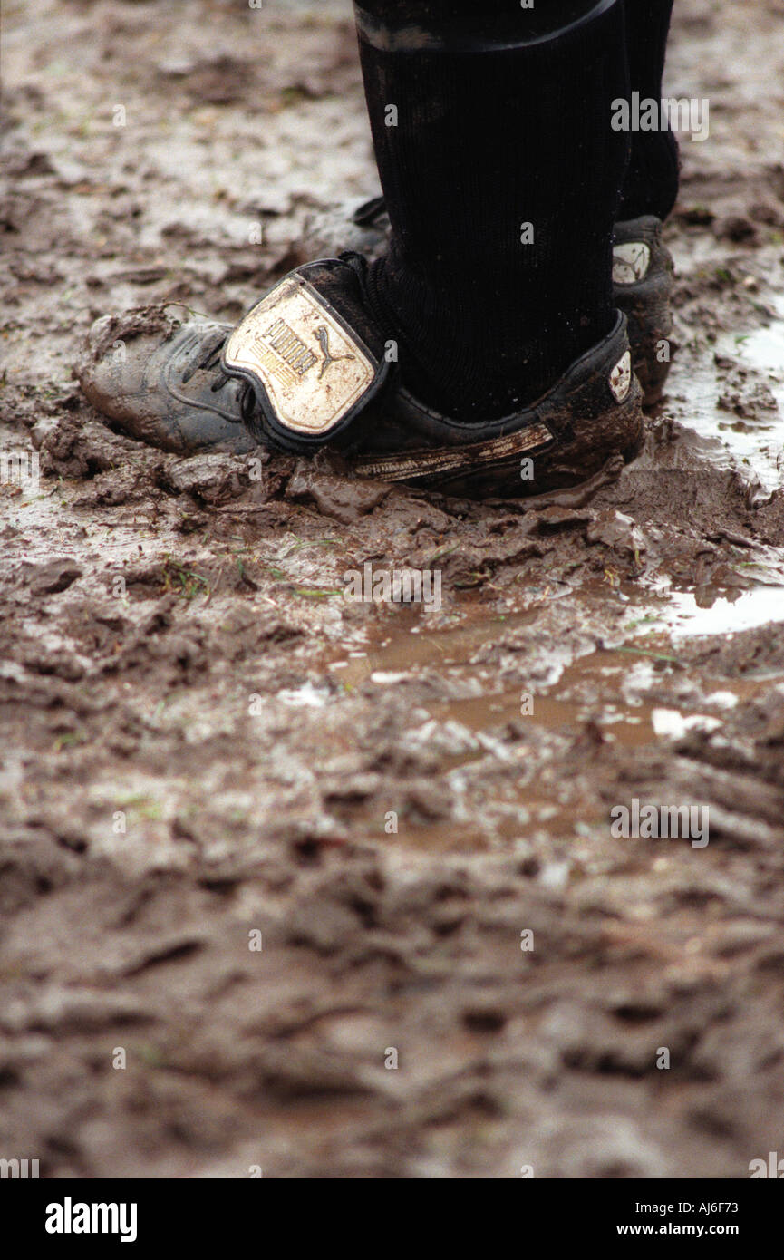 Muddy soccer players hi-res stock photography and images - Alamy