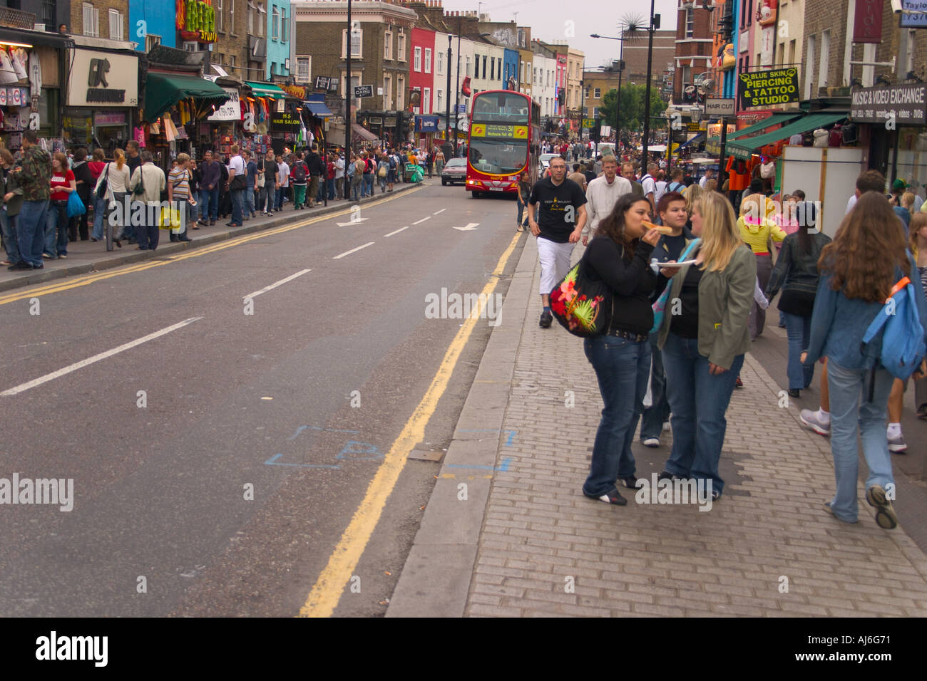 Chalk farm and bus hi-res stock photography and images - Alamy