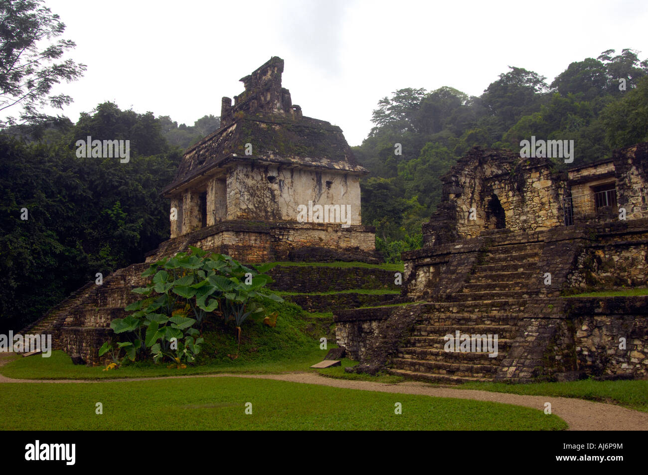 Templo de sol hi-res stock photography and images - Alamy