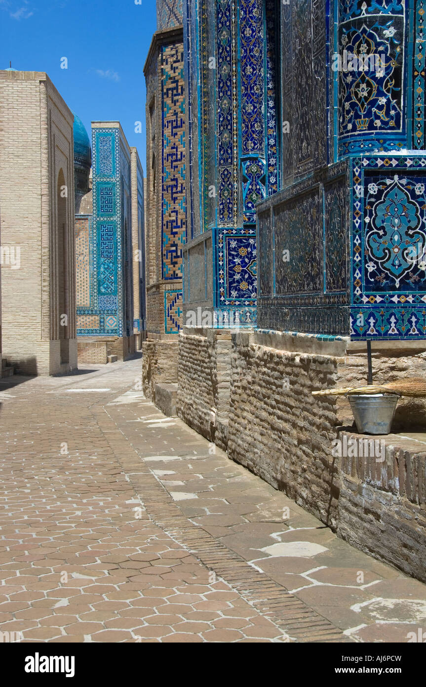 Samarkand - Shahr-I-Zindah necropolis Stock Photo - Alamy