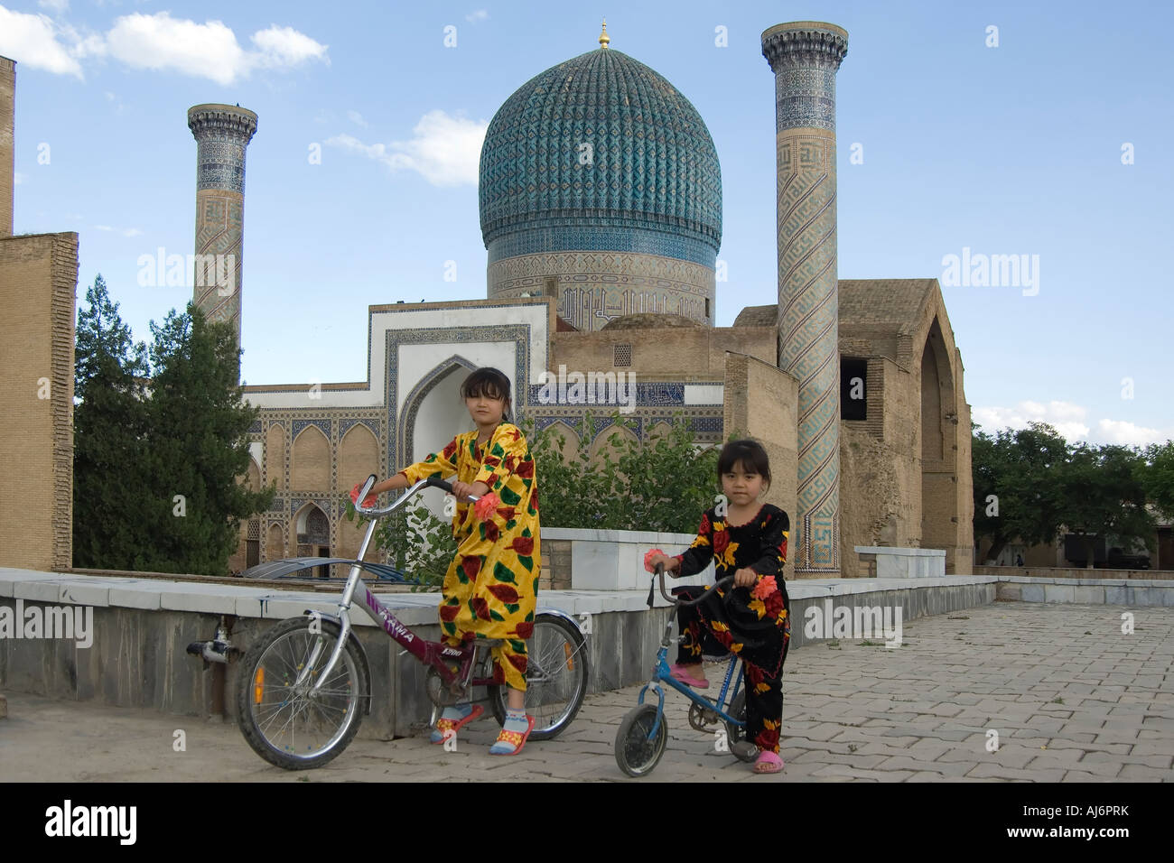 Uzbekistan Samarkand Children High Resolution Stock Photography and ...