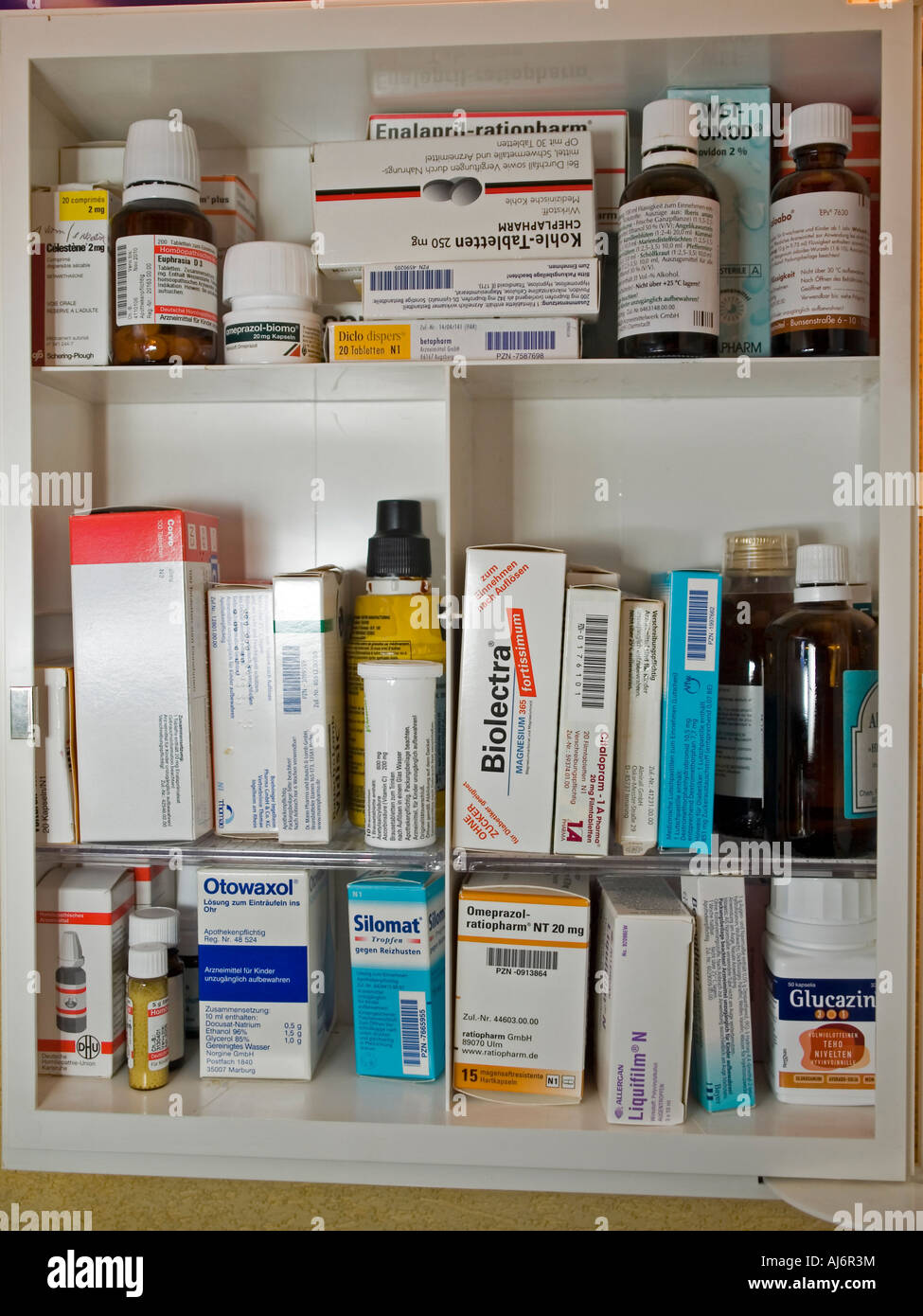 Drug cupboard hi-res stock photography and images - Alamy