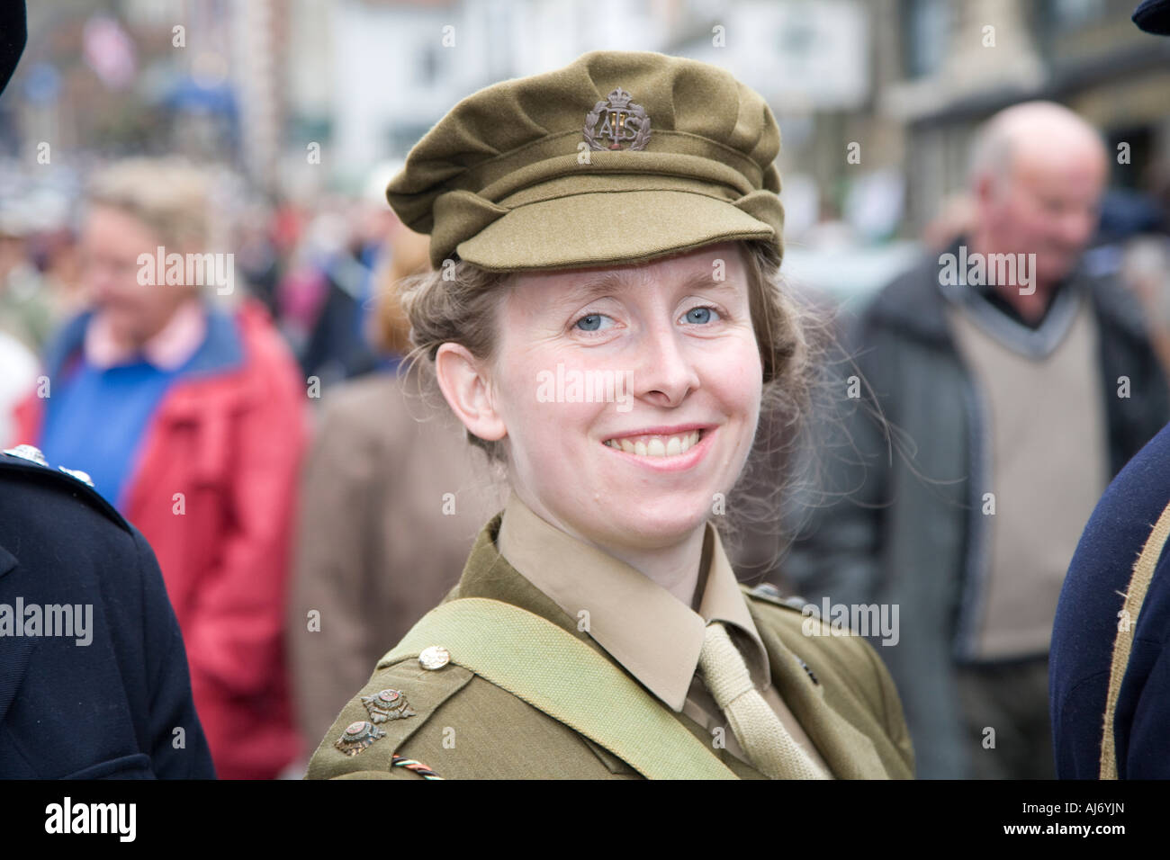 1940s War woman in Pickering Living History 1940s World War II, World ...