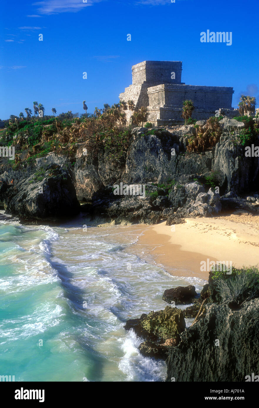Mayan ruins on the beach at Tulum in Quintana Roo Mexico Caribbean ...