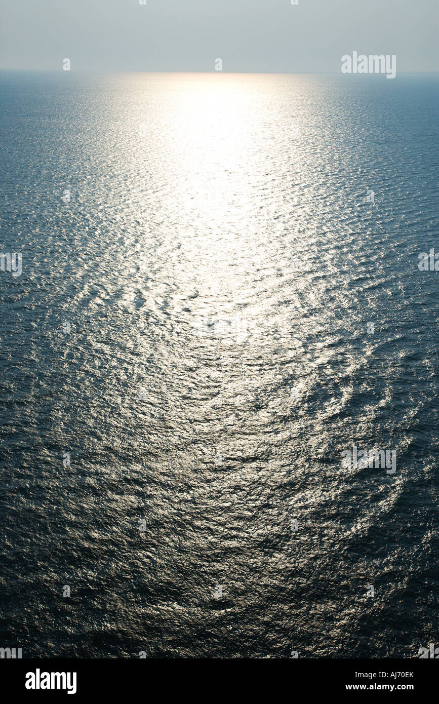 Sunrise reflecting off water hi-res stock photography and images - Alamy