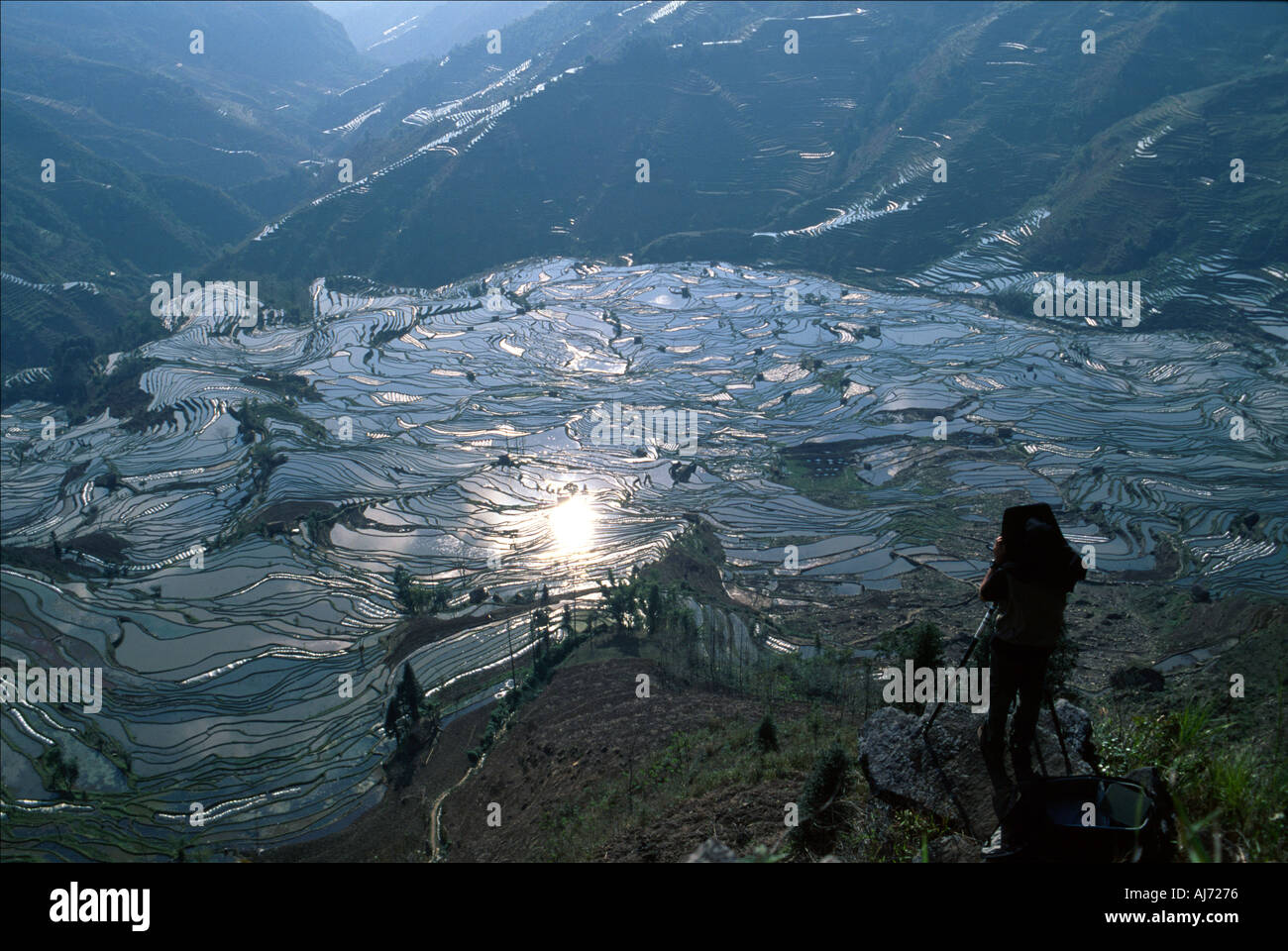 Contour terraces hi-res stock photography and images - Alamy