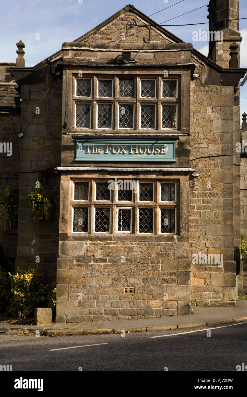 The fox public house hi-res stock photography and images - Alamy