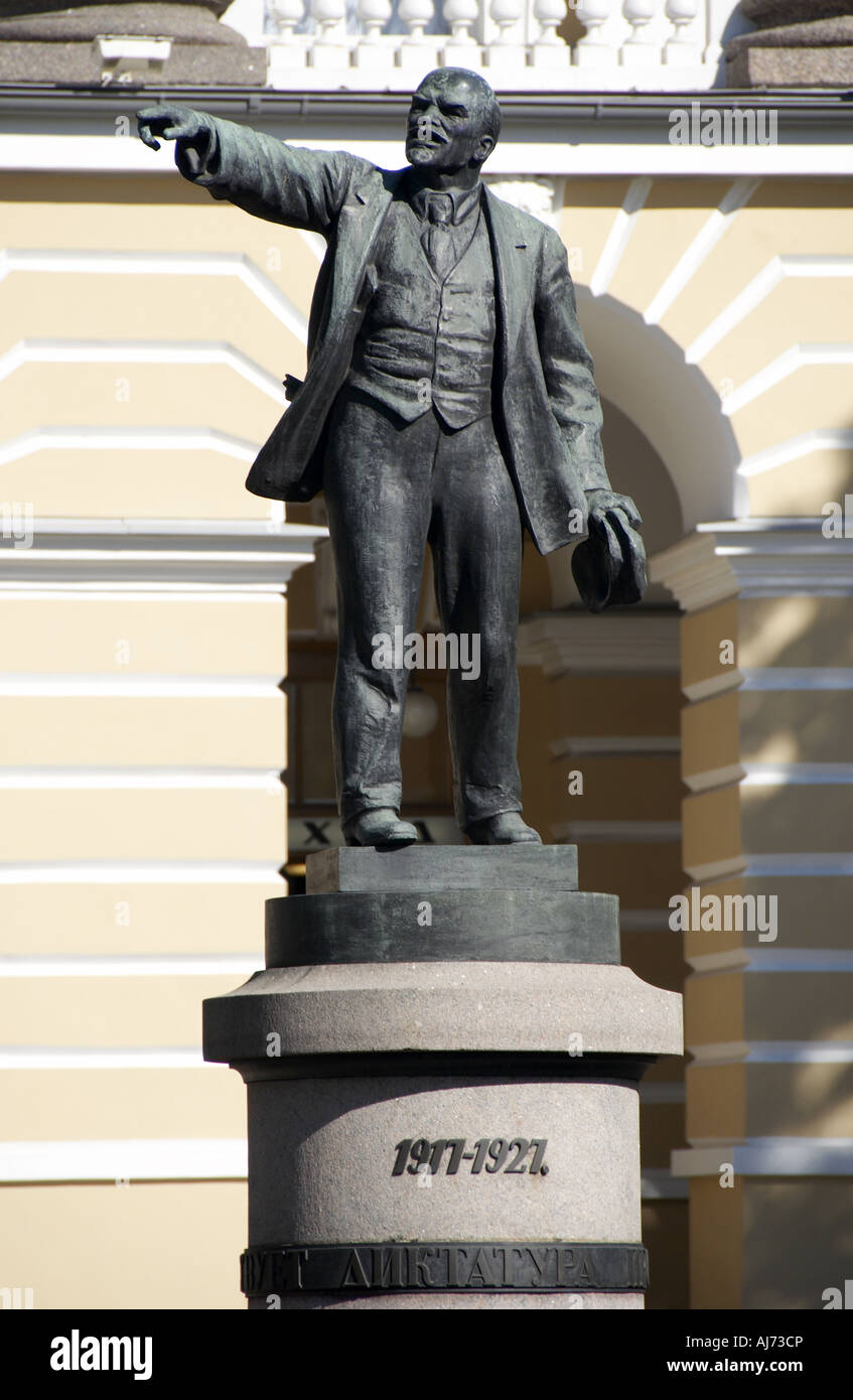 Monument of lenin leningrad hi-res stock photography and images - Alamy