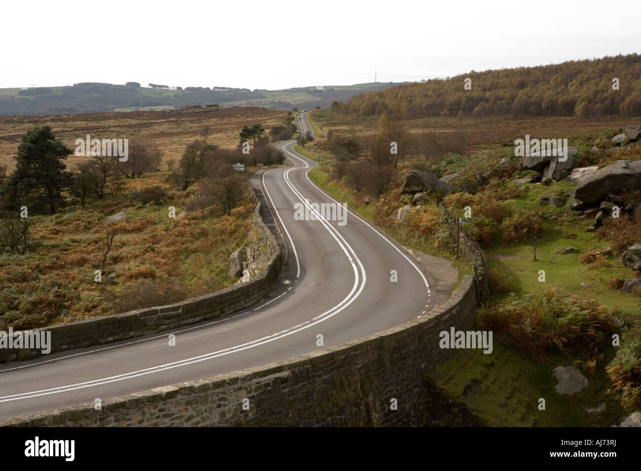 A625 Road (near Fox House) with [Toads Mouth Rock] near Hathersage ...