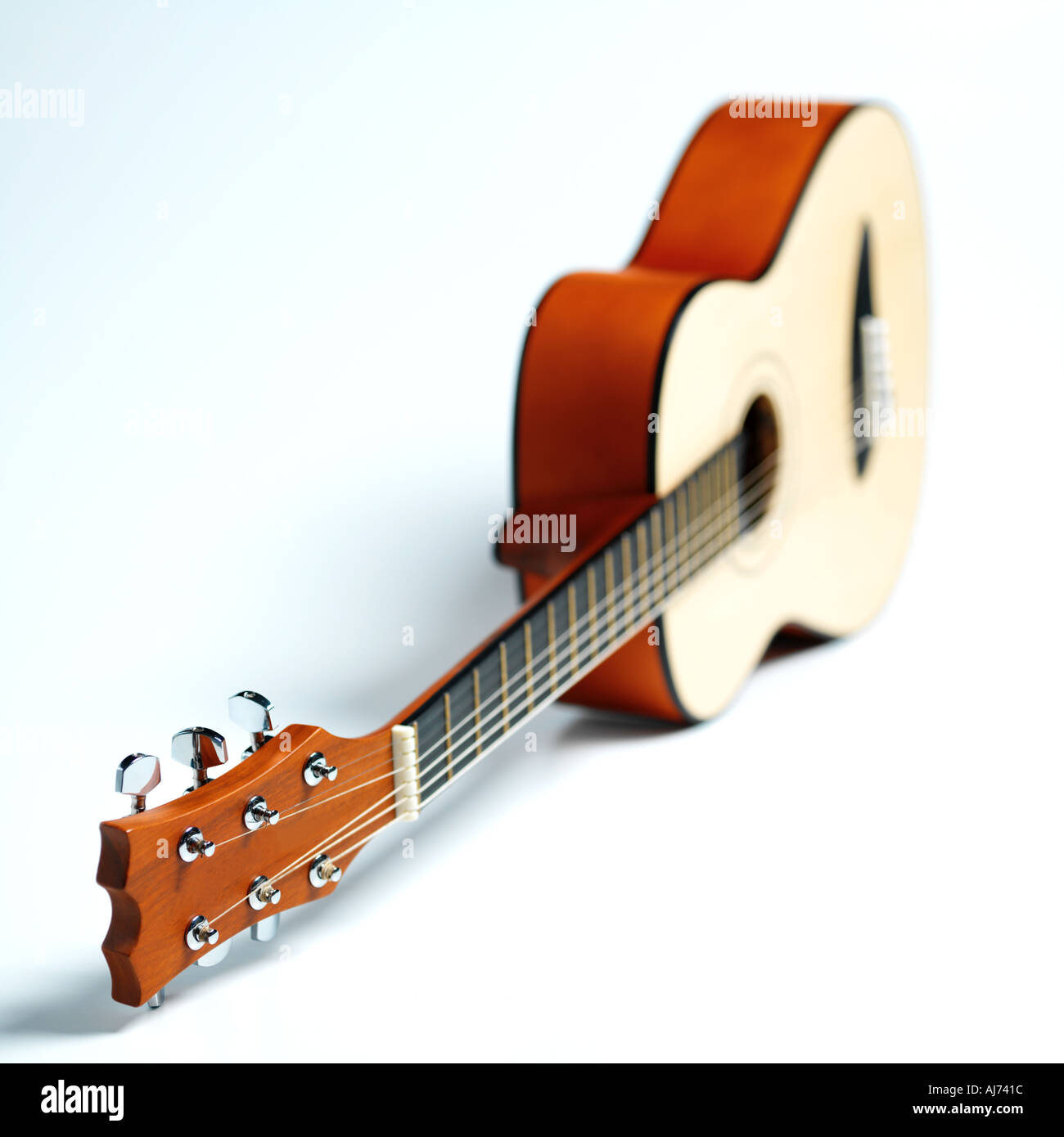 Acoustic guitar silhouette hi-res stock photography and images - Alamy