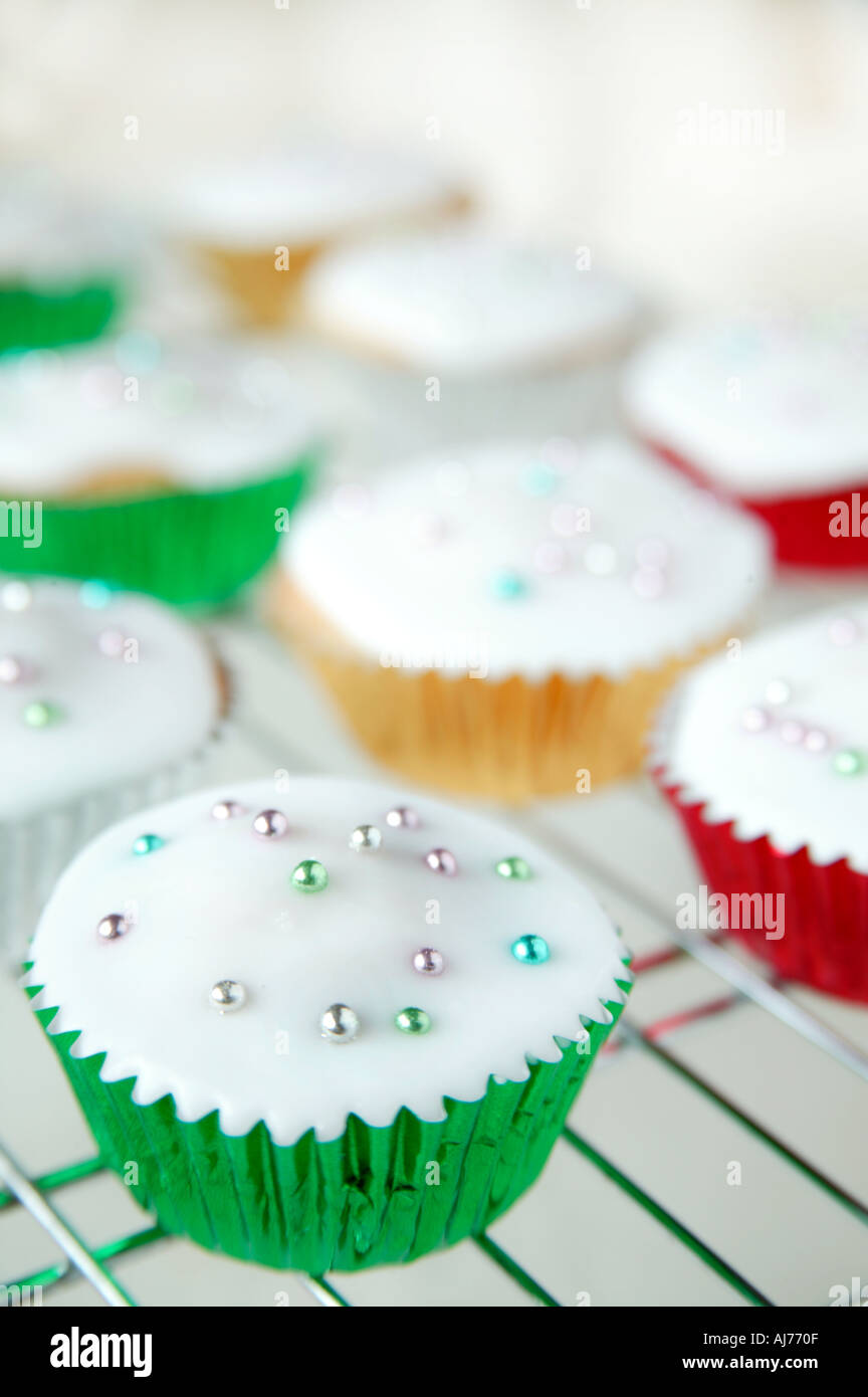 Celebration cup cakes hi-res stock photography and images - Alamy