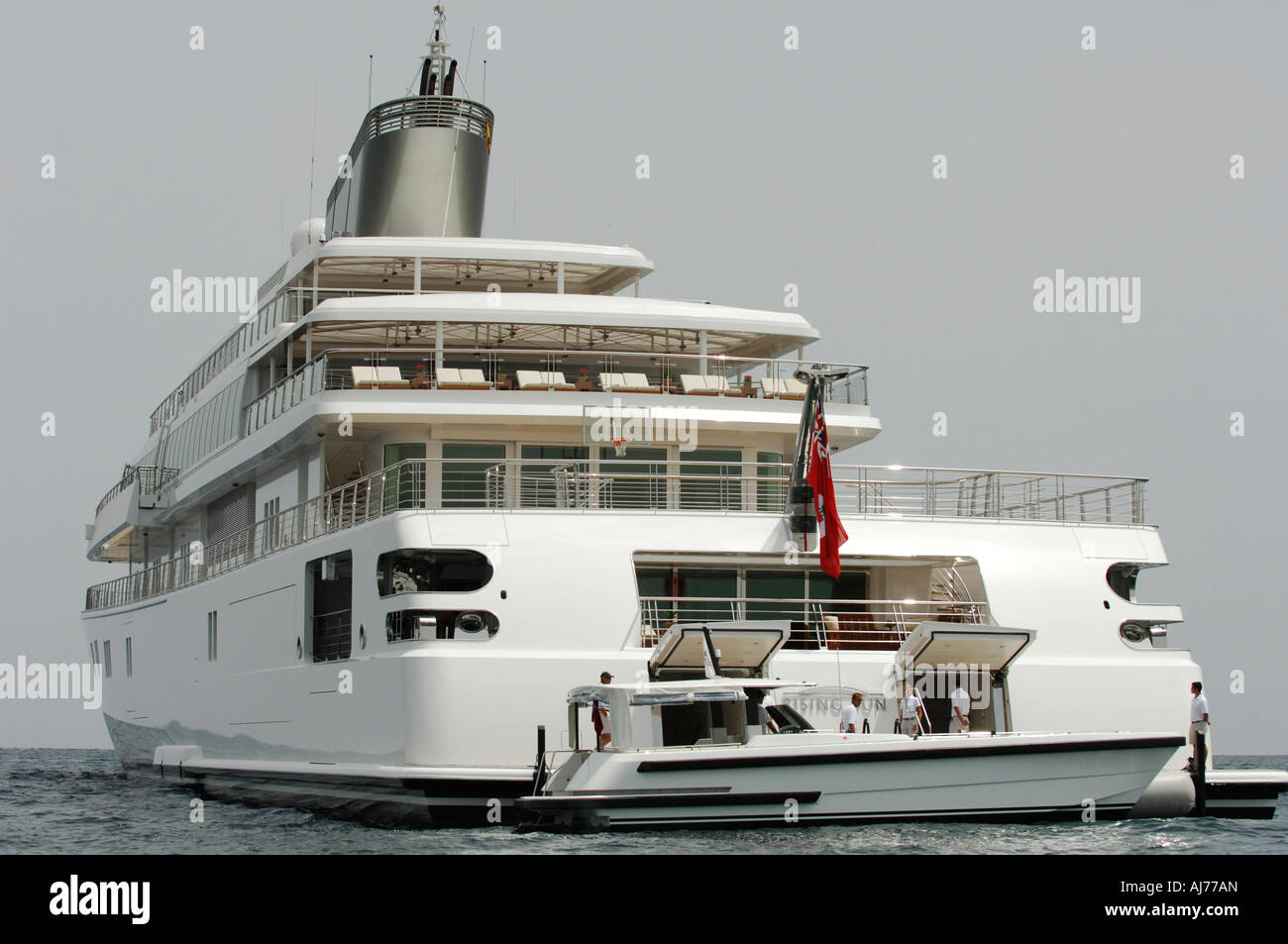 Larry Ellisons Super Yacht Rising Sun 27 6 2006 Stock Photo - Alamy Larry Ellisons Super Yacht Rising Sun 27 6 2006 Stock Photo - Alamy