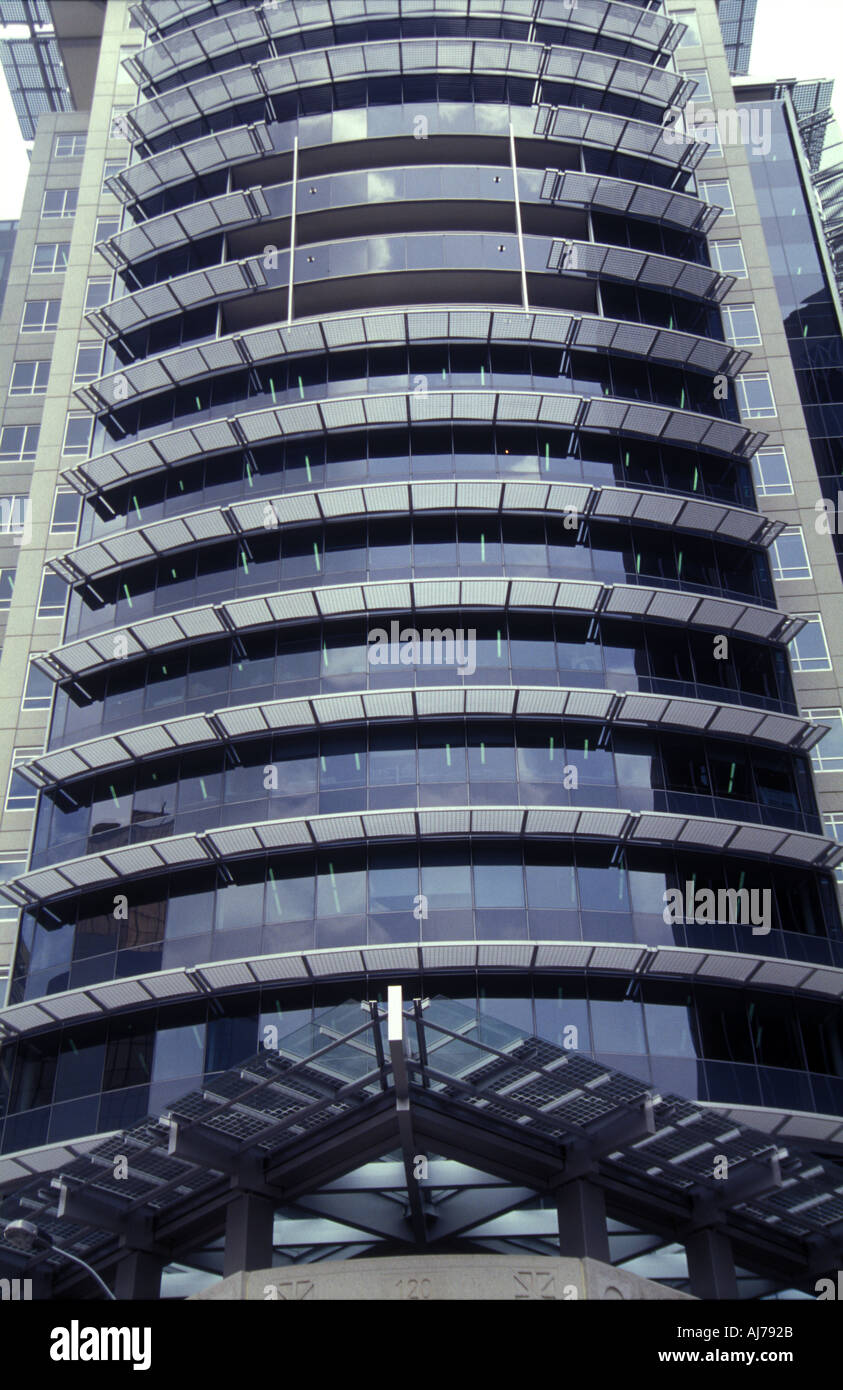 Window shades create an energy efficient building in tropical climate ...