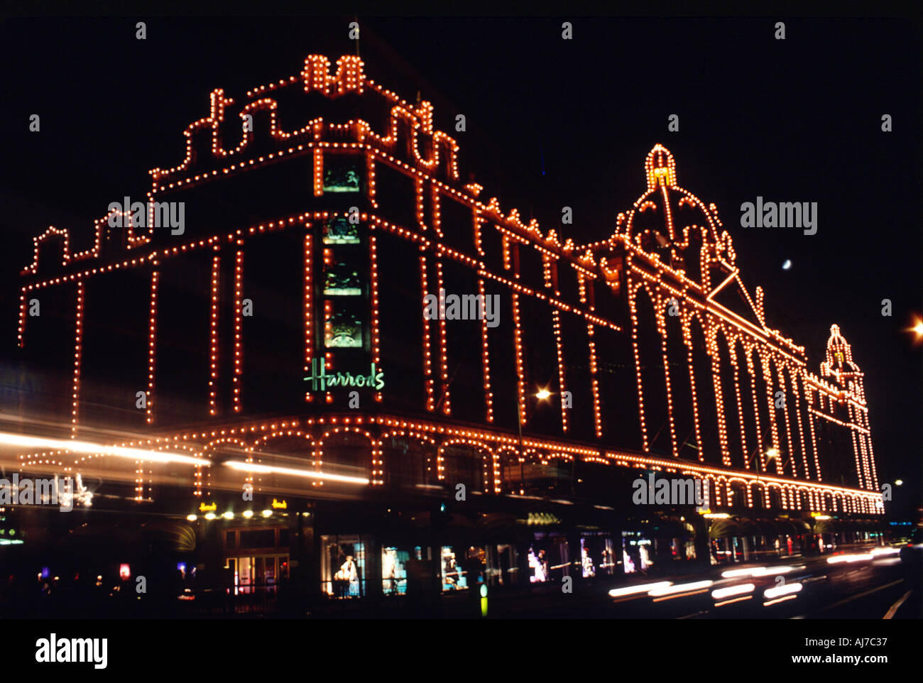 London England UK Harrods Department Store at Night Stock Photo - Alamy