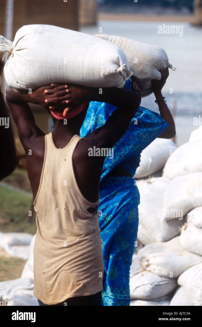 India Asia Arissa State NHS Road Project Construction workers near ...