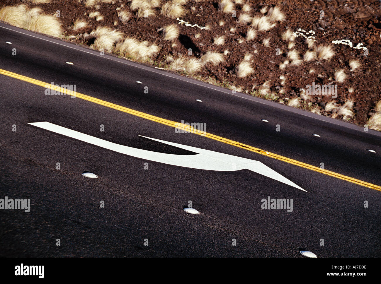 Shoulder turn hi-res stock photography and images - Alamy